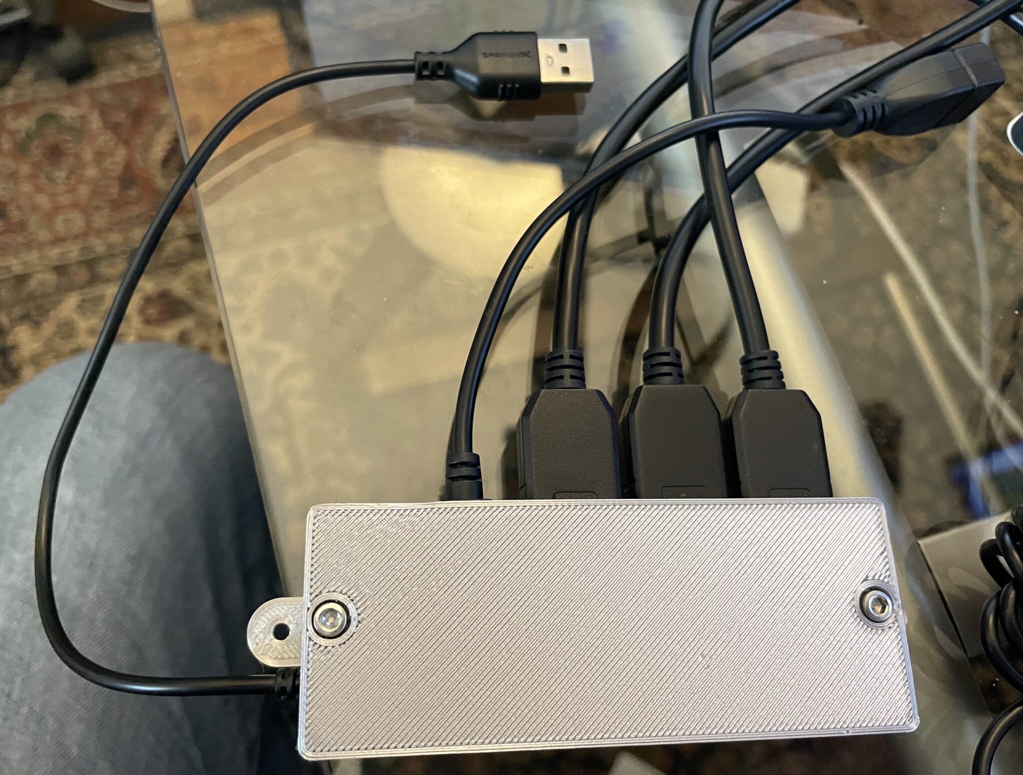 A Better USB Hub for Aviation and Industrial Applications - Falken Avionics